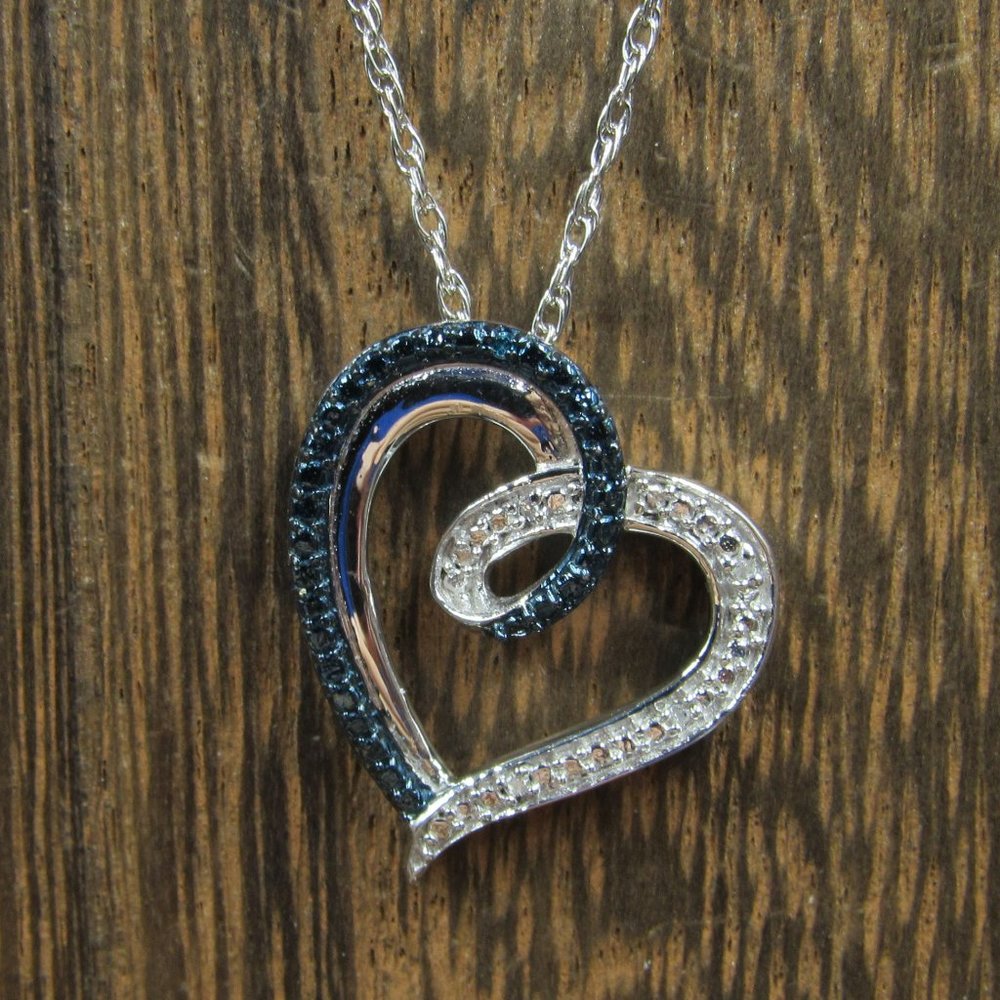 18" Sterling Two Tone Diamond Chip Heart Necklace - Gem